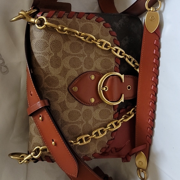 Coach | Bags | Rarenwt Coach Beat Reloved Signature Coated Canvas Authentic Crossbody Purse ...